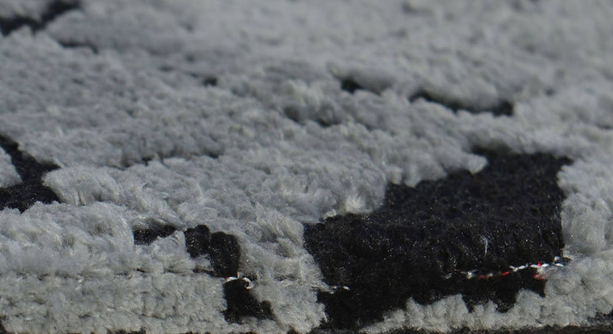 Grey Contemporary Machine Made Polyester 3 X 5 Feet Carpet - Urban Ladder